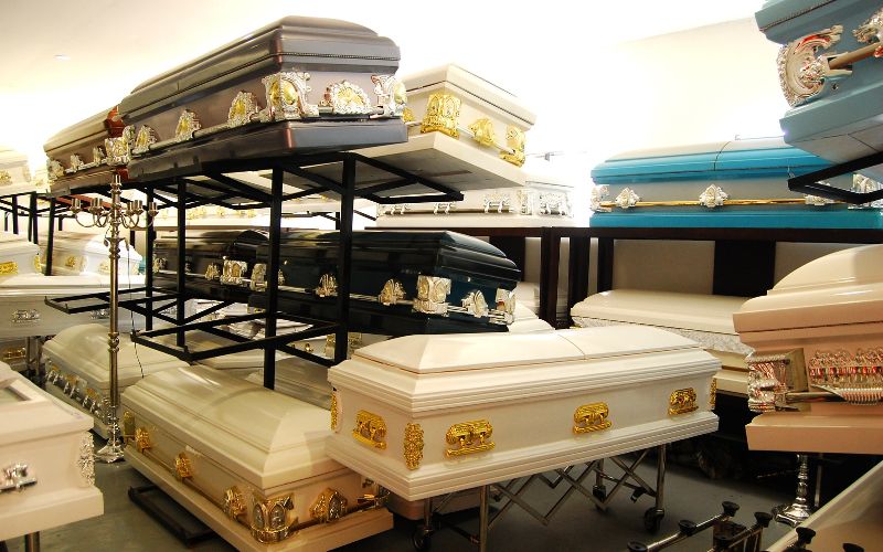 Coffins Unleashed: A Guide to the Most Popular Coffin Types - Applaud Women